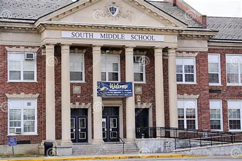 South Middle School Facade With Welcome Banner Newburgh New York