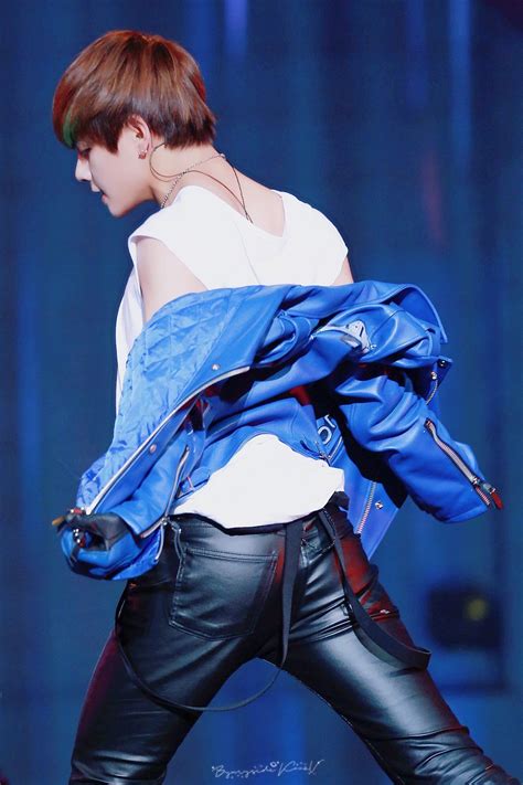 Bymyside∞kookv On Twitter Kim Taehyung Taehyung Jungkook Thighs