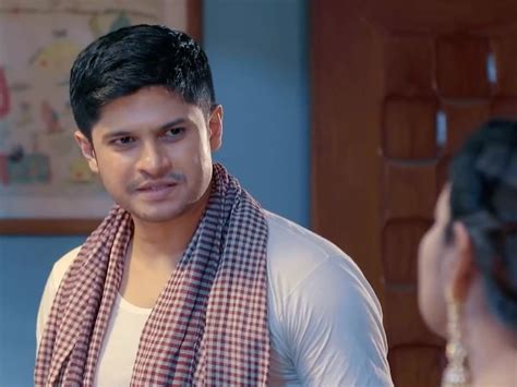 আমার স্ক্রু ঢিলা না টাইটই আছে। আমার স্ক্রু ঢিলা না টাইটই আছে। By Niloy Alamgir