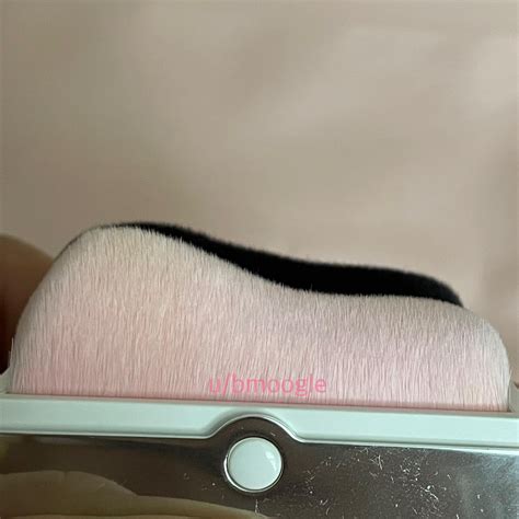 Oh My God R Glossier