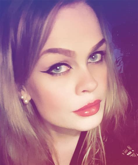 Kolibri User On Nightcafe Nightcafe