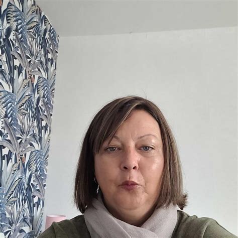 Rencontre Sandra 53 Ans Ostwald Je Suis Sur Ce Site Pour Faire Des Rencontres Jai 53 Ans