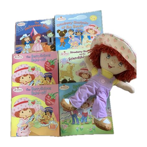 Strawberry Shortcake Doll And Six Vintage Books The Berrylicious Bake