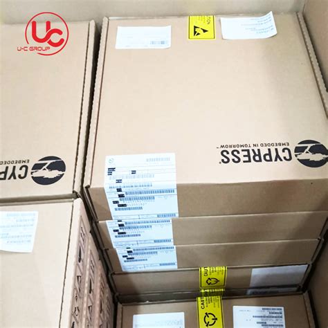 Customized Aluminum Fluorescent Pcb Led Flashlight Led Strip Light Smd Aluminum Pcb Module Board