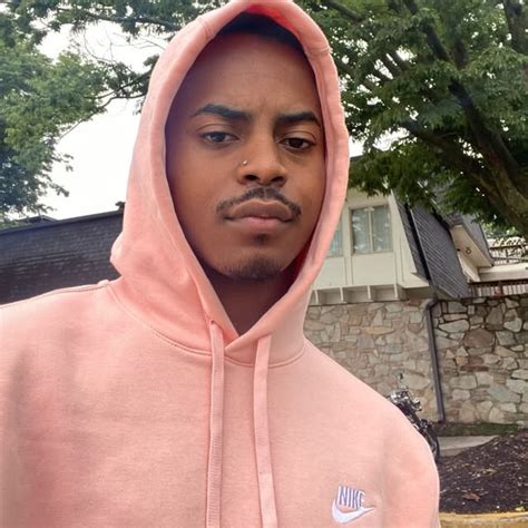 T🖤🪂 Hitrevin • Threads Say More