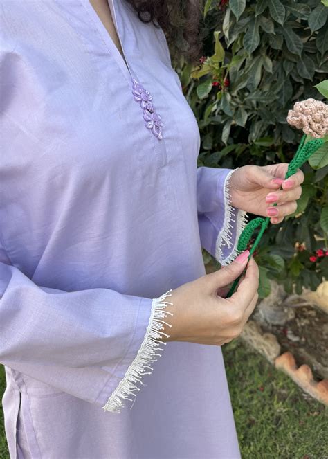 Lilac Lawn Coord Set La Mosaïk