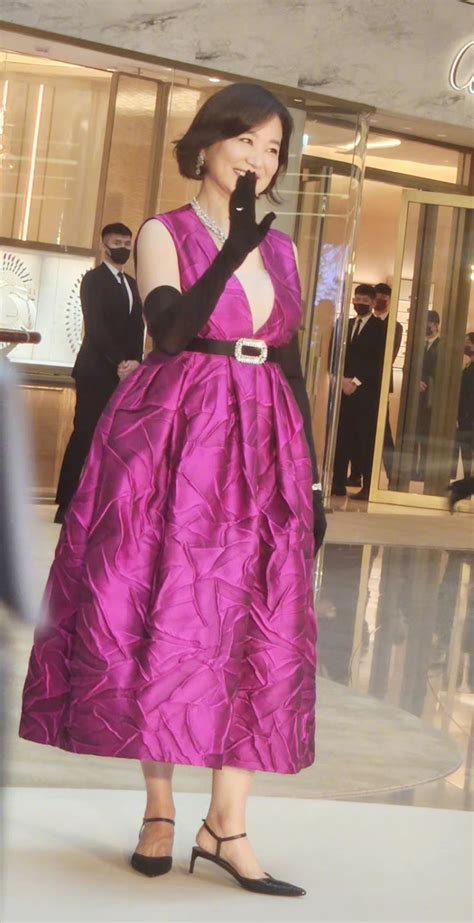 林青霞最新活动路透图～ 青霞姐状态真的太绝了，岁月不败美人啊