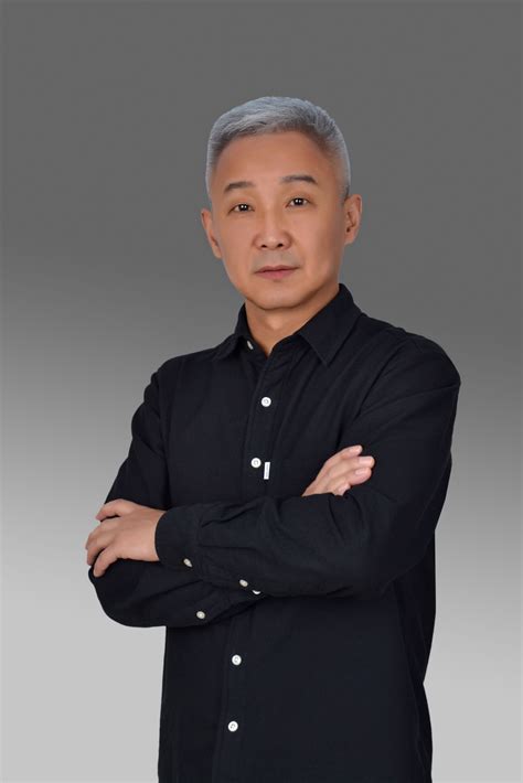 钟志峰 舞蹈学院