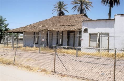 Dilapidated Buildings Near 7th Avenue And Lincoln In Phoenix Arizona