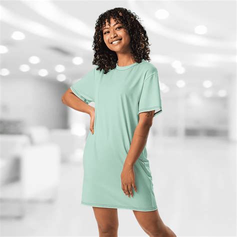 What To Wear With A Mint Green T Shirt Chic Outfit Ideas
