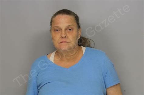 Lenora Lewallen — Hall County Jail Bookings