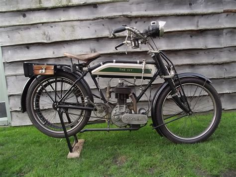 Lot 343 1912 Ivy Model C