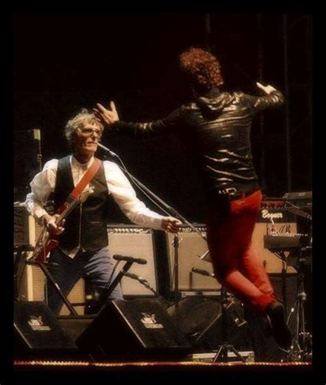 Gustavo Cerati ~ Graciastotales ~ ~ Página 2