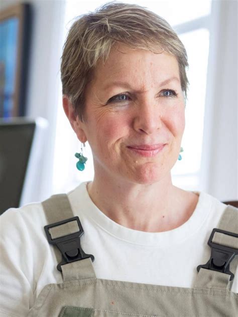 Peach Mccomb Picture This