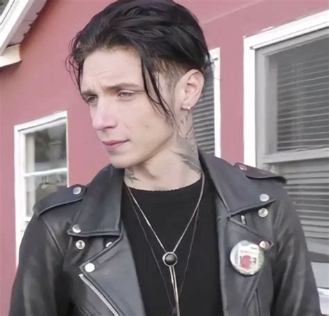 Pin By Caterina On Andy Bvb Andy Black Andy Biersack Black Veil Brides Andy