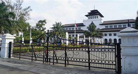 Java Roadtrip Adventure From Jakarta To Bali By Car