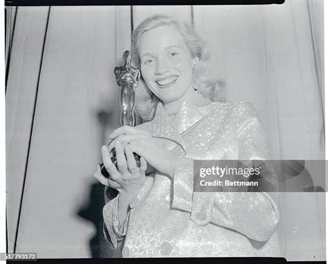 2667 Eva Marie Saint Photos And High Res Pictures Getty Images