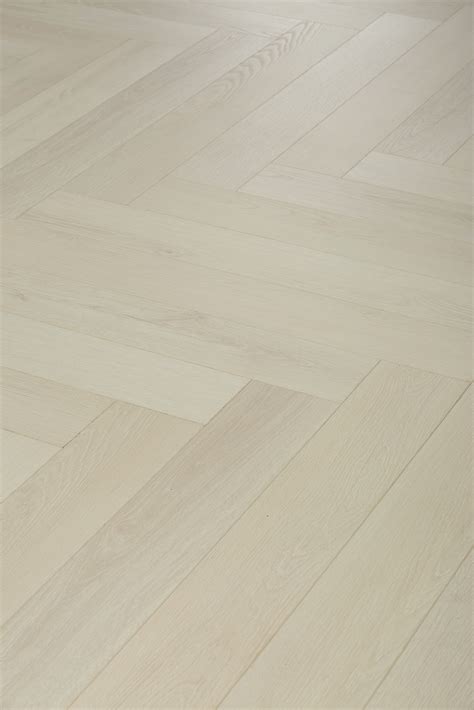 Wpl3 Oak Verse European Oak Flooring Compass Materials