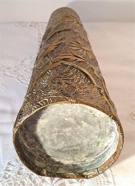 Proantic Embossed Brass Vase Decorated With Daisies Brassware Art No