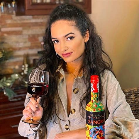 Amorray Travels Linktree