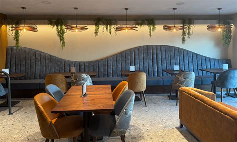 Flat Rock Bar And Restaurant The Gwbert Hotel And Flat Rock Restaurant