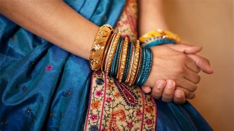 The Beauty Of Punjabi Bangles Cultural Roots ਮੁਟਿਆਰ Pind To Runway