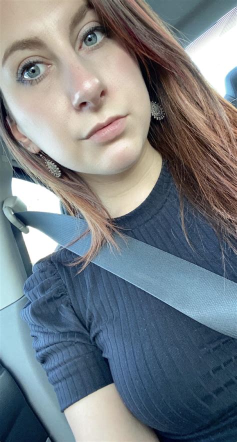 ️ 31f R Selfie