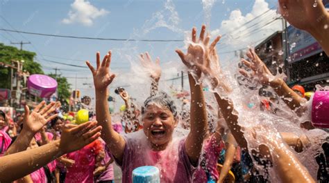 Premium Photo Songkran Thailand The Thai New Year Celebrated With