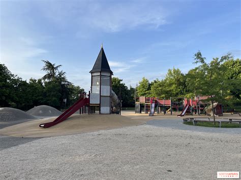 塞纳河畔的圣德尼河省公园（ile Saint Denis Departmental Park