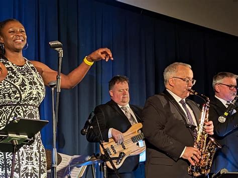 Ginger Bennett And The Kd Dance Orchestra →