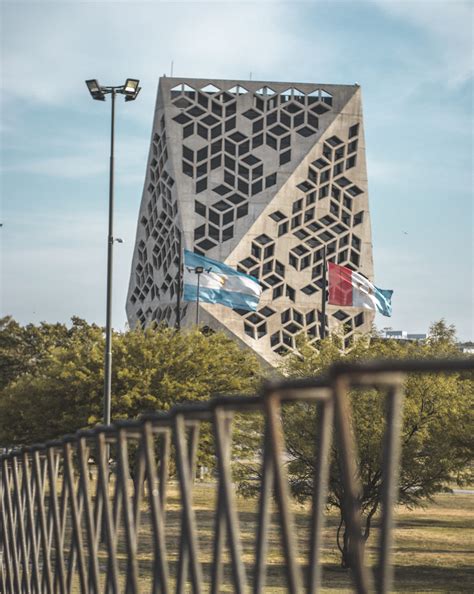 Centro Cívico Del Bicentenario El Panal