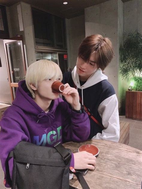 Uwu Onewe Bts Hoodie Boyfriend Photos Cool Bands