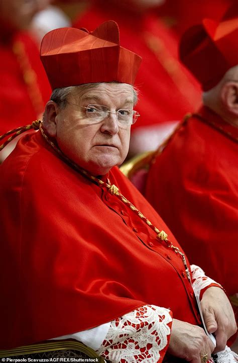 Who Is Raymond Leo Burke The Wisconsin Born Cardinal Who Could Become