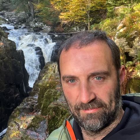 Paul Paulb3173 • Threads Say More