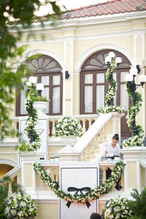 ไม้แดง พื้นไม้ภายนอก สำหรับปูริมสระ โรงแรมpraya Palazzo