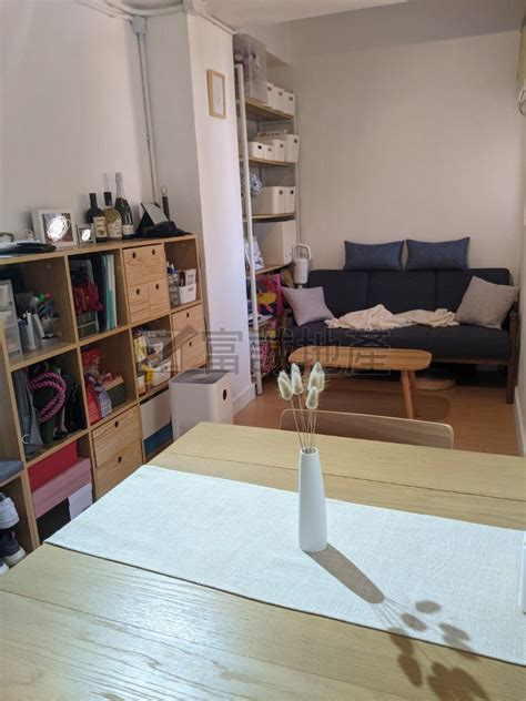 鳳寶大廈【富誠地產實盤】 富誠地產代理 專營黃大仙、鑽石山、慈雲山、牛池灣、樂富、新蒲崗、彩虹、藍田、油塘各大型屋苑、二手居屋、洋樓、 唐樓、住宅、商鋪租賃買賣