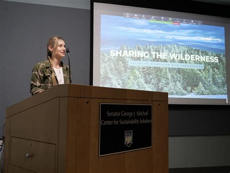 Aislinn Sarnacki Former Maine Campus Reporter Delivers Lecture At Umaine The Maine Campus