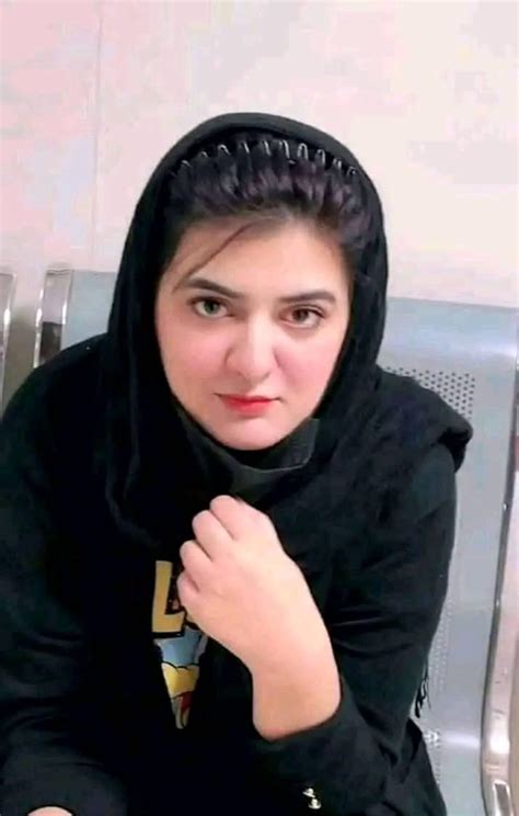 ســائرہ آفــــریدی ️ Saira ️