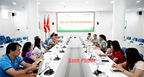 Báo Cà Mau Giao Lưu Trao đổi Kinh Nghiệm Tại Bptv Binh Phuoc Tin