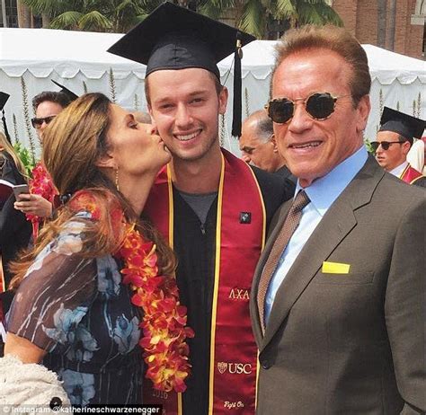 Shriver And Schwarzenegger Reunite At Their Son S College Graduation