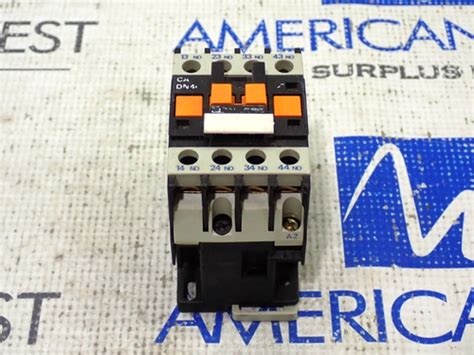 Telemecanique Ca2 Dn40 4 Pole 10 Amp 600 Volt Contactor W 120 Volt