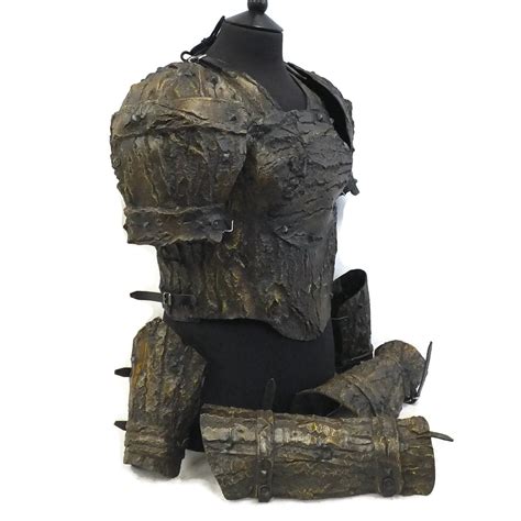 Female Studded Bark Armour Set