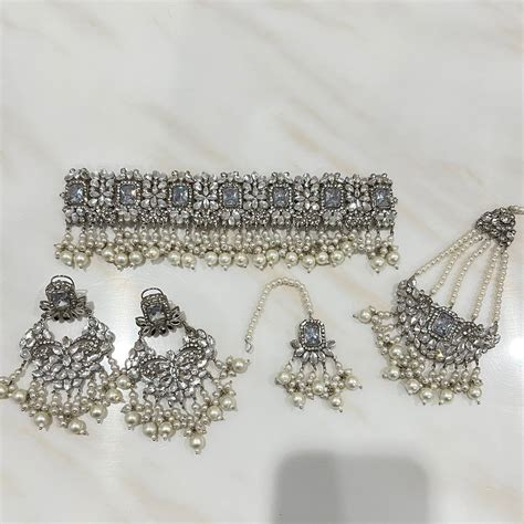 Hayah Choker Set Silver Al Sapha