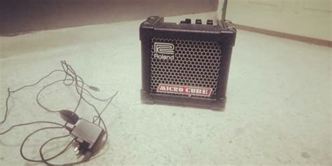 Roland Micro Cube Amp Hobbies And Toys Music And Media Musical