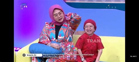 Rumah Tangga Sempat Bermasalah 8 Potret Keluarga Daus Mini Ngaku Jual