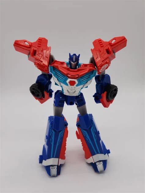 Hasbro Tomy Optimus Prime Transformer 2015 Robot Action Figure V 2976b