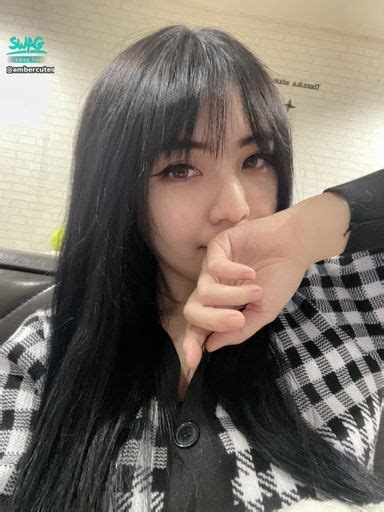 都沒人理我嗎🥺🥺 Swag