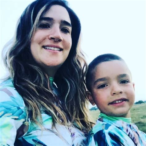 Manuela Arango Comercialmanuela • Threads Say More