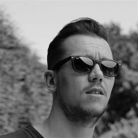 Patrick Simons Youtube