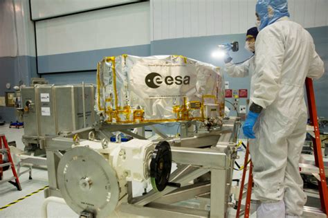 Esa Science And Technology Inspecting Nirspec At Goddard Space Flight